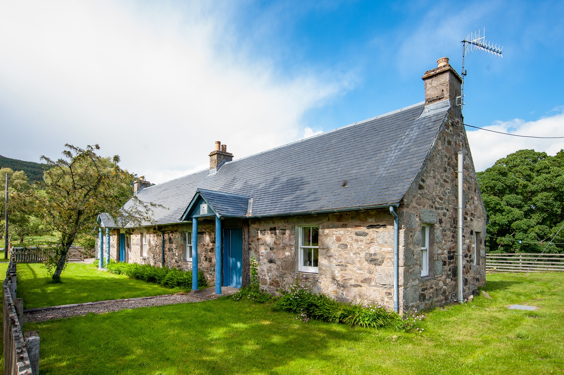 Balmore Cottage self catering holiday cottage in Rannoch
